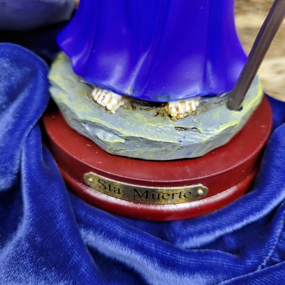 Art | Santa Muerte Blue Statue 9 Santa Muerte Holy Death Statue Grim ...
